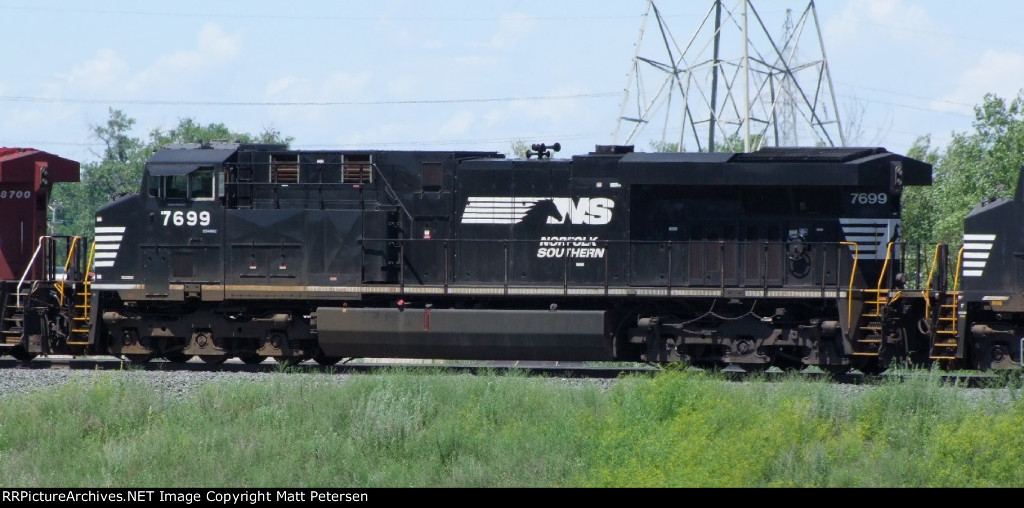 NS 7699